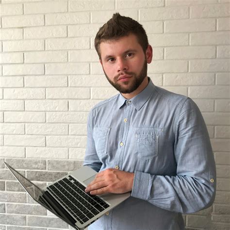 Vova Kurchenko Medium