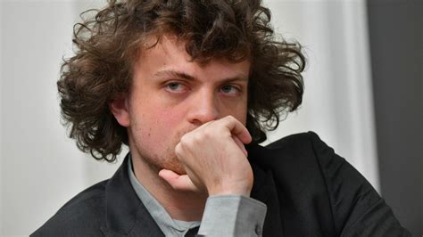 Chess Scandal Hans Niemann Denies Using Vibrating Beads To Cheat Npr