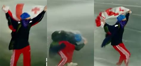 🎥გოგონა რომელიც თავისუფლების სიმბოლოდ იქცა ვიდეომ მსოფლიო მედია მოიარა