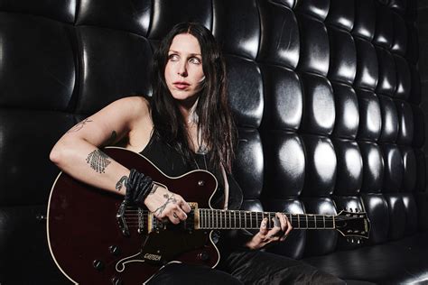 Chelsea Wolfe Uses ‘witchcraft To Create Metal Songs