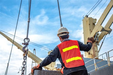 Rigging Safety 7 Rules For Safe And Successful Rigging Elt Engineered Lifting Technologies