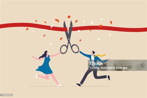 리본을 잘라 새로운 비즈니스를 시작하거나 스타트업 출시 신제품 행사 또는 멋진 시작 축하 행사 사업가와 사업가가 가위를 들고 빨간 리본을 자르고 새 회사를 시작합니다 리본