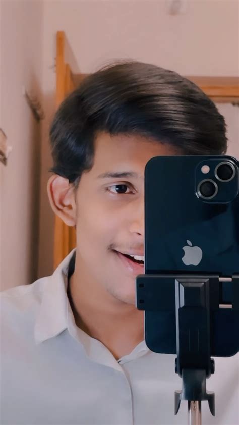 𝑺𝒂𝒔𝒊𝒅𝒉𝒂𝒓 ⚡️ Sasidhar09 • Instagram Photos And Videos