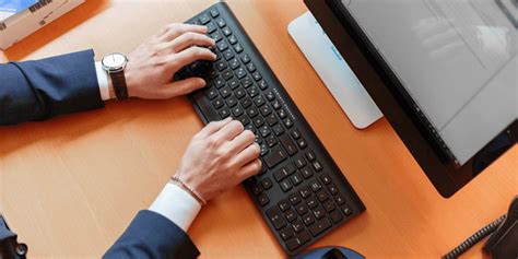 How To Find Duplicate Data In A Linux Text File With Uniq