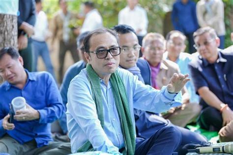 ស្រៈ « េ អាច អាន ជា ស្រៈ « ែ