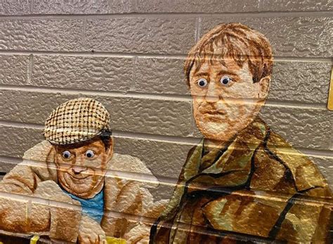 Lovely Jubbly Reyebombing