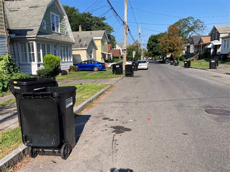 Syracuse To Begin Fines For Residents Who Dont Use New Trash Carts