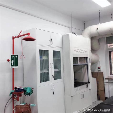 标准物理实验室顺利完工，老师们现场开起研讨会 搜狐大视野 搜狐新闻