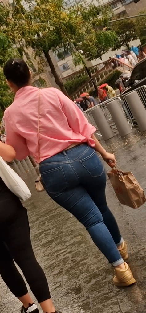 Fat Juicy Ass In Tight Jeans Tight Jeans Forum