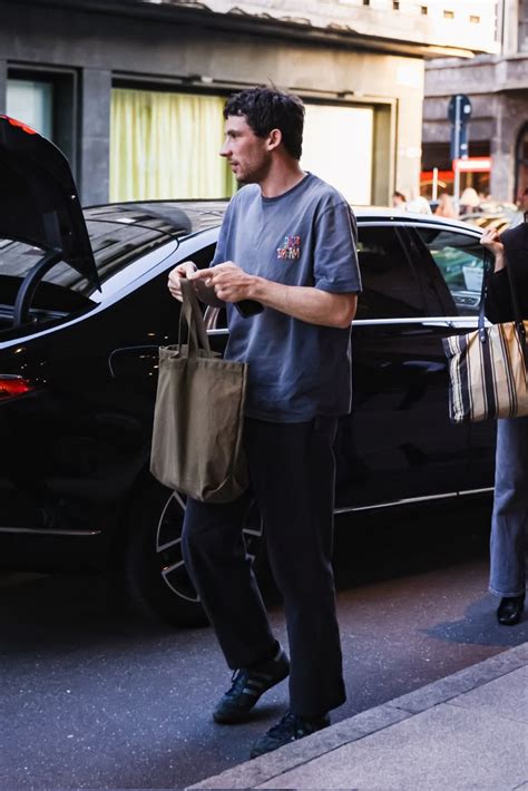 Pin By Gerardo Cedillo On Josh O´connor In 2024 Josh O Connor Girlfriend Josh Oconnor Josh