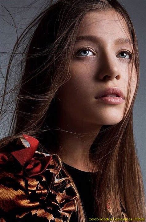 Celebridades Femeninas Oficial Aleksa Nilson Tenemos Nuevamente A