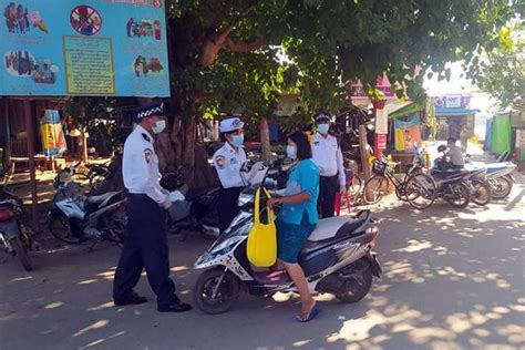 မကွေးတိုင်းဒေသကြီး သရက်မြို့၌ ကိုဗစ် ၁၉ရောဂါ ကာကွယ်ရေး အသိပညာပေးခြင်းနှင့် နှာခေါင်း စည်း Mask မ