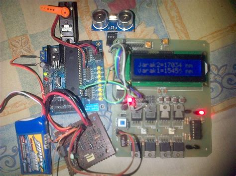 Jhorobin Komunikasi Serial Antar 2 Mikrokontroler Master Slave