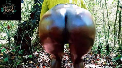 Twerking While Naked In The Great Outdoors Xxx Mobile Porno Videos