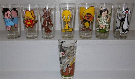 Eight Vintage Looney Tunes Drinking Glasses Auction