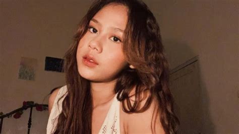 Foto Curhat Nadin Amizah Tak Mau Diposisikan Seperti Benda