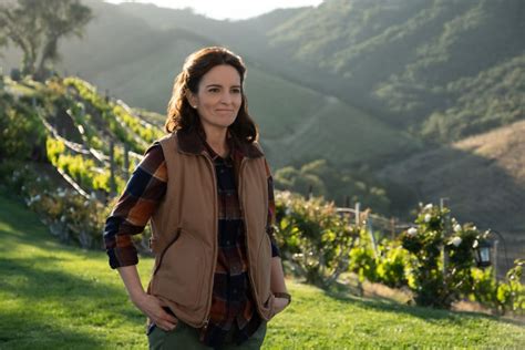 What Is Amy Poehlers Wine Country Movie About Ps Entertainment