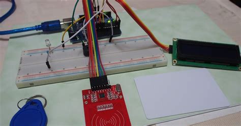 Arduino 演練 利用lcd顯示rfid讀寫互動