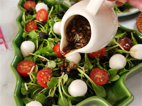 크리스마스 리스샐러드 만들기 발사믹소스 만들기 카프레제 만들기