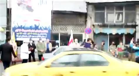 قمه کشی در وسط خیبان و فرا رسیدن یگان ویژه