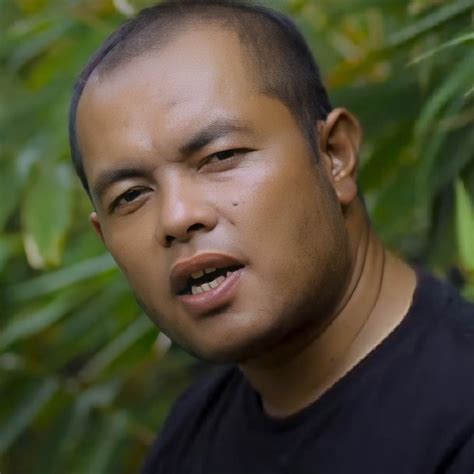 Ray Maks Instagram Twitter And Facebook On Idcrawl