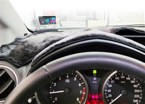 Obd Ii Hud 抬頭顯示器｜銓宏汽車多媒體科技 銓宏汽車多媒體科技股份有限公司