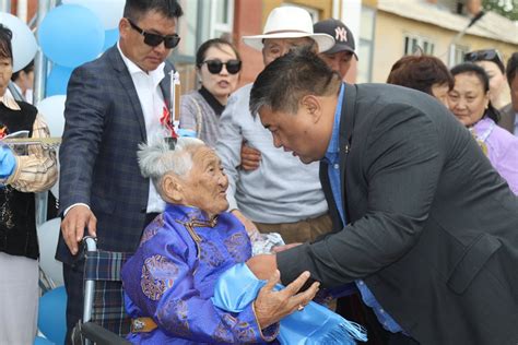 ДАРХАН ХОТОД ДАХИН ТӨЛӨВЛӨЛТ АМЖИЛТТАЙ ХЭРЭГЖИЖ ИРГЭД ШИНЭ ОРОН СУУЦТАЙ БОЛЛОО