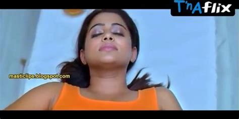 Priyamani Lesbian Butt Scene In Drona Tnaflix Com