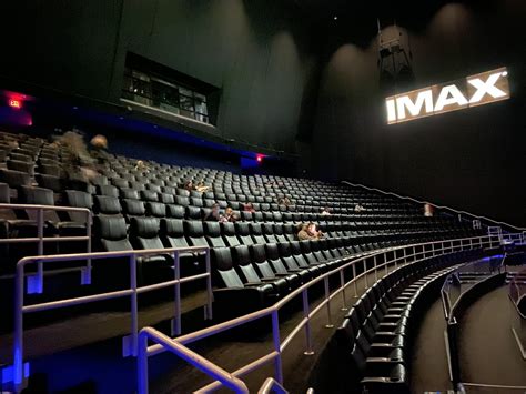 Lincoln Plaza Cinema Center