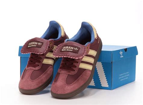 Adidas Samba — ціна 2800 грн у каталозі Кросівки Купити жіночі речі за доступною ціною на Шафі