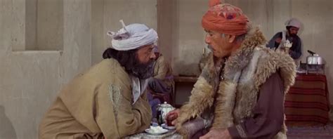 تصاویر زیر خاکی از بهروز وثوقی و آنتونی کوئین در فیلم کاروان‌ها