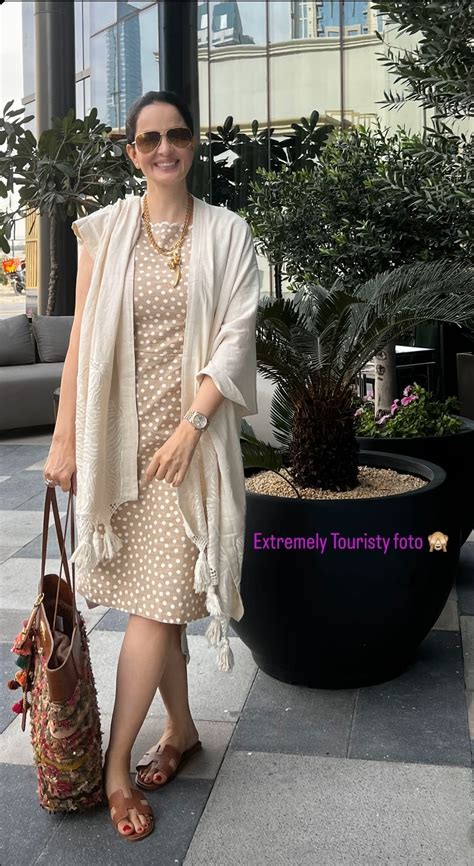 Rukhsar Rehmans Feet