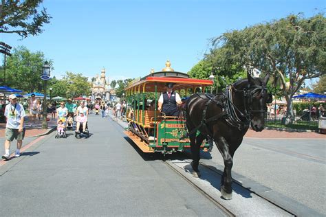 Horse Drawn Streetcar On Main Street Usa Carlos Flickr