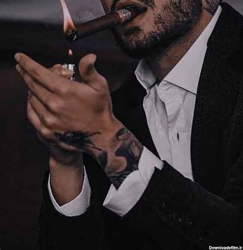 عکس تتلو با سیگار برای پروفایل