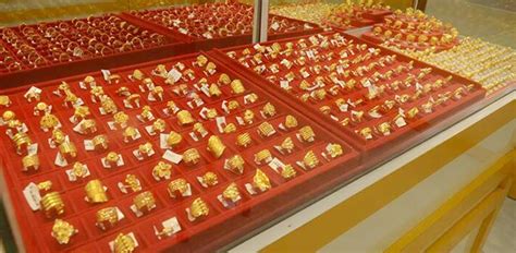 ရွှေရောင်းချသူများ အထွေထွေ အုပ်ချုပ်ရေးမှူးများထံ လိုင်စင်တင်ရမည့်အပြင် ရွှေဆိုင် လုံခြုံရေးအတွက