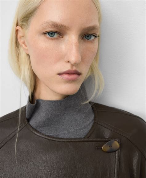 Non Leather Straight Cut Jacket Ad España