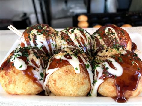 Where To Find The Best Takoyaki In Osaka