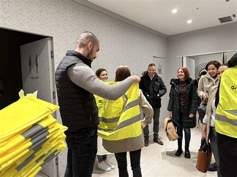 Architects Passing Trough Ancona Grupa Architects Passing Trough Ancona Grupa