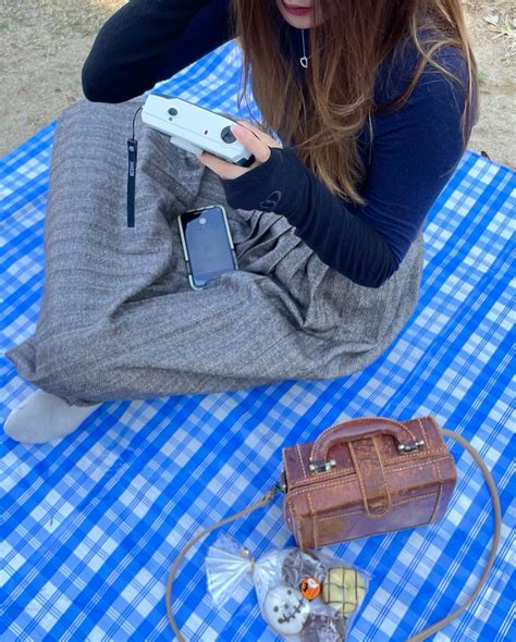 이데 On Twitter 오사카와서 시간이 남아 도신다면 모노레일 타고 태양의 탑 보러 가시는거 추천하는데 피크닉 명소라 미리 돗자리 사가셔야해요 엑스포쪽에는 맨날 품절임