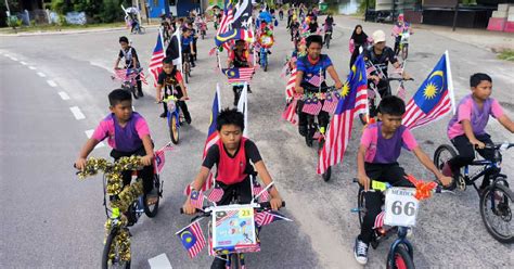 100 Berkayuh Keliling Pulau Duyong Sempena Bulan Kemerdekaan Harian Metro