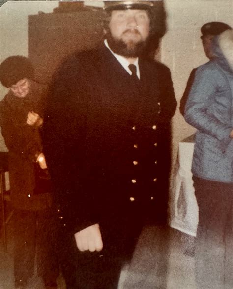 Jerseystyle 💕🍍 Who Loves Pineapple There Are So Many Benefits To Eating Pineapple 🍍its