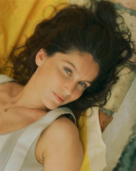 Laetitia Casta 2022 Handm