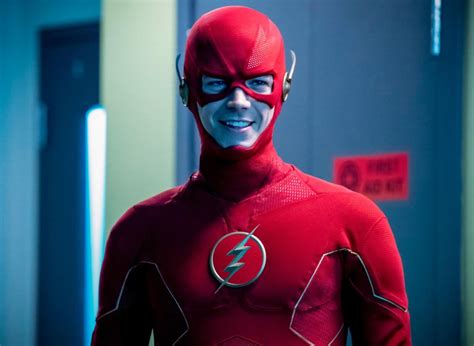 Imagine If They Put The Red Flash Logo From Season 1 Back On The Season