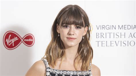 Normal People Star Daisy Edgar Jones Signs For Legendarys Fresh Variety