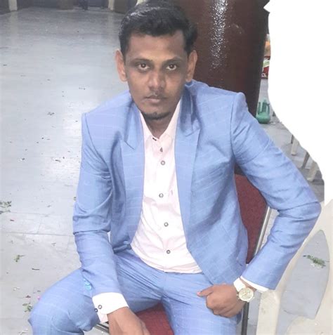 Mohammed Imran Elegant Wood Chair In Standard Dimensions Facebook