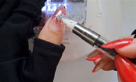 Glam Nail Art Design Tutorial With Foil Upstyle
