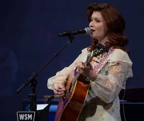 Willow Avalons On Her Debut Album Southern Belle Raisin Hell