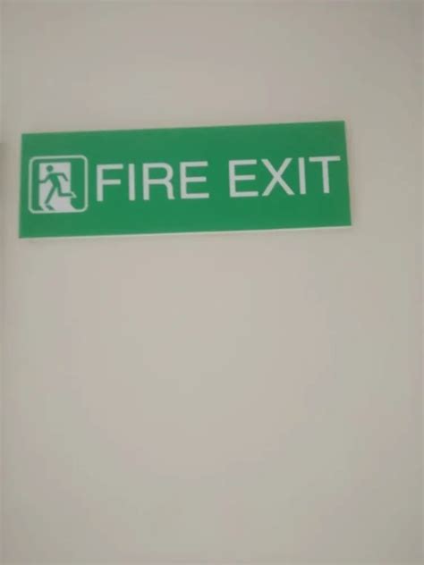 Rectangular Acrylic Stainless Steel Emergency Escape Signage At ₹ 800 Piece In Ahmedabad