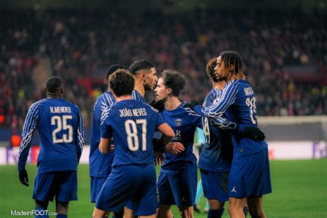 Psg Paris Va Avoir Un Maillot Inédit Pour Le Classique Face à Lom