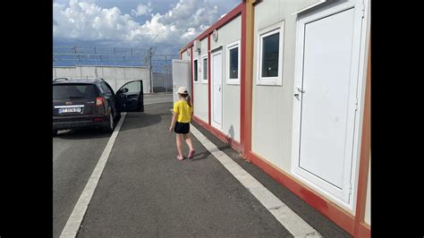 Първите украински бежанци пристигнаха в буферните центрове в Сарафово и Рибарица Nova Bg